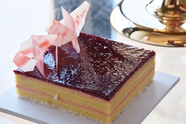 Coco-raspberry Opera - Puratos